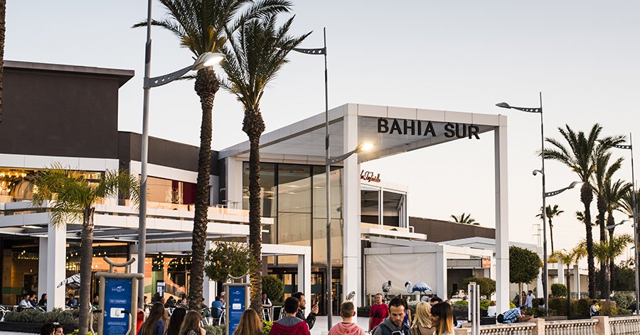 Flamenco, deporte y artesanía en el verano de Bahía Sur - Revista ...