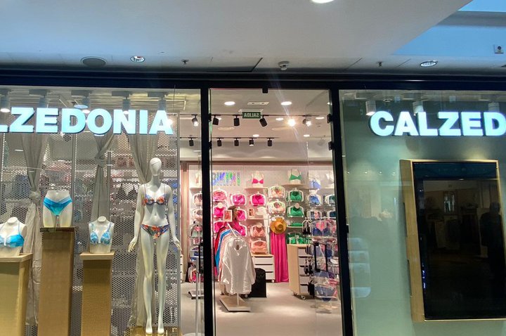 Calzedonia se instala en el Centro Comercial Príncipe Pío - Revista ...
