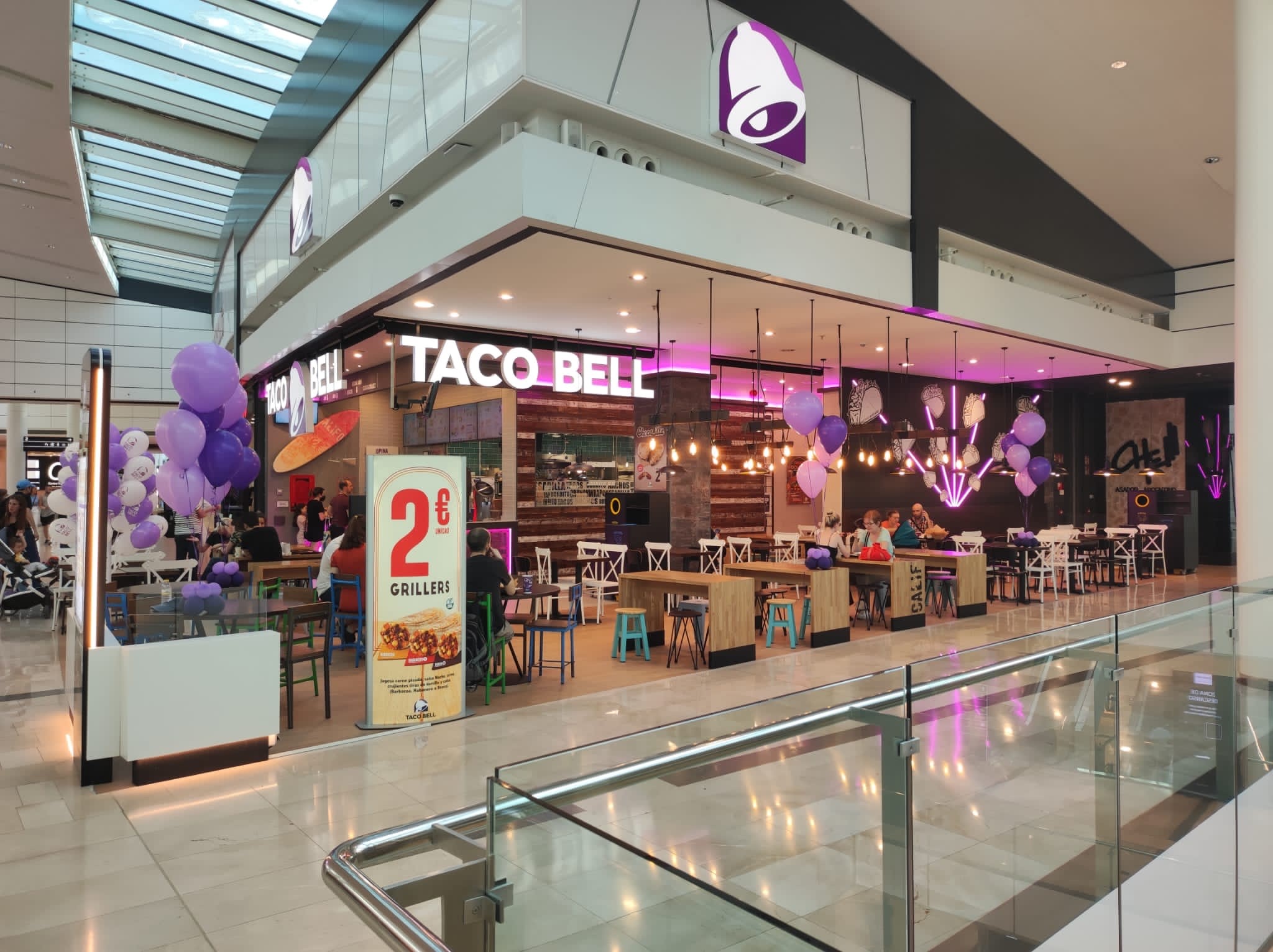 Edificio Taco Bell Por Dentro TACO BELL, Houston 15797 Jfk Blvd